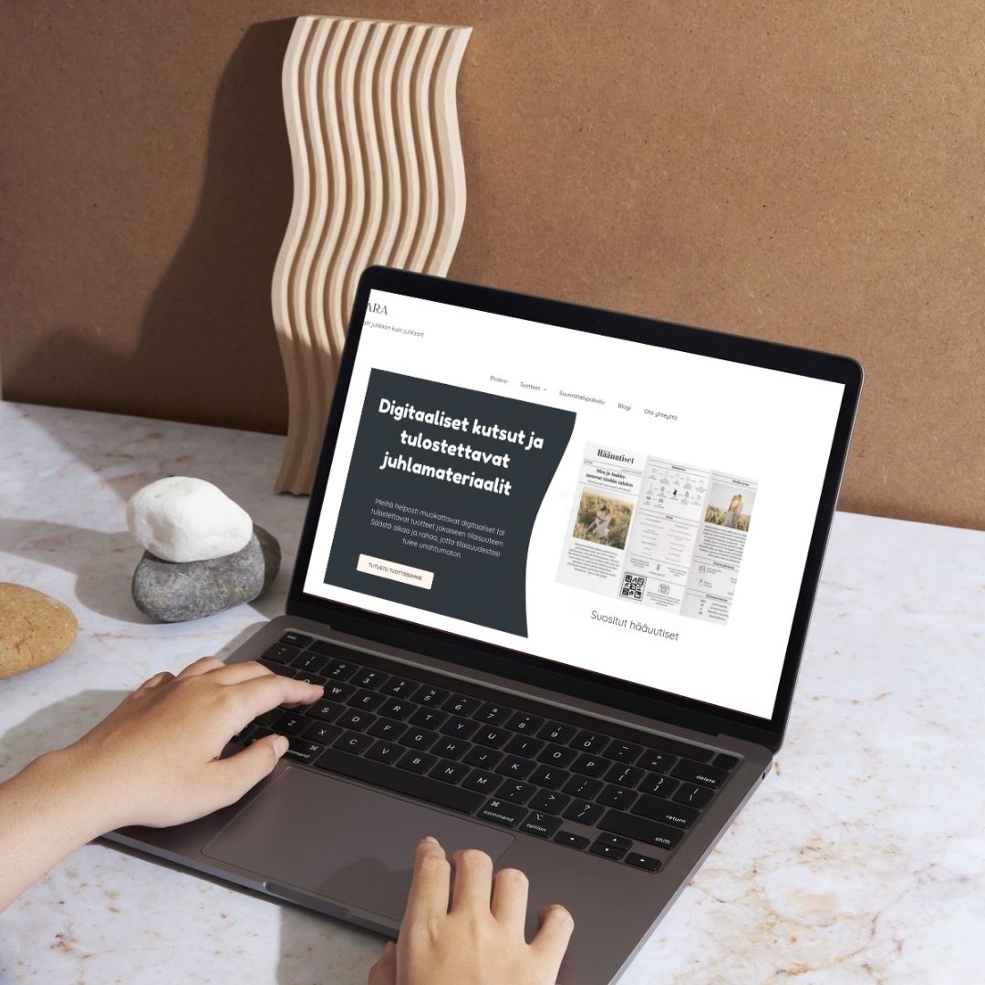 Digitaaliset kutsut ja muut tulostettavat juhlatuotteet - Invilara